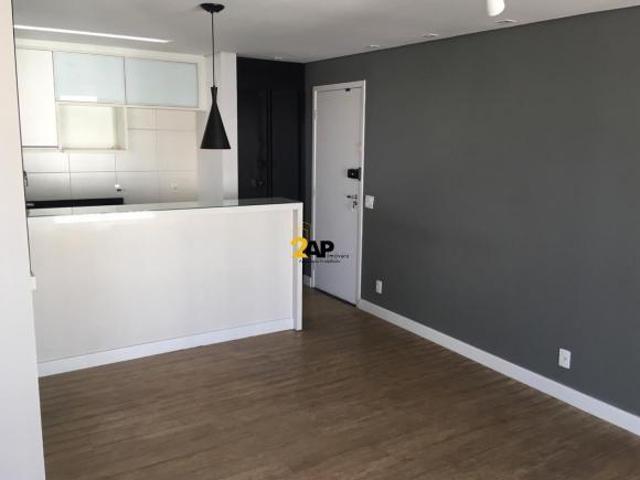 Apartamento com 2 dormitórios, 1 suíte, 2 vagas de garagem em Vila Andrade