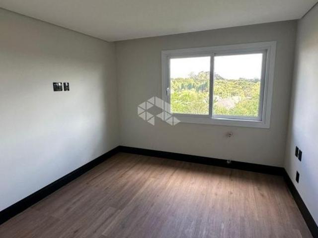Apartamento com 2 dormitórios 1 suíte, 87,73m², próximo ao centro de Gramado
