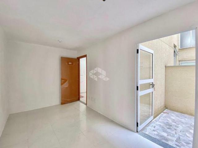 Apartamento com 2 dormitórios, 1 vaga. Bairro Santos Dumont em São Leopoldo. Aceita financiamento ba