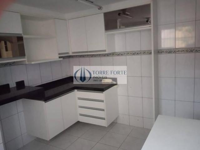 Apartamento com 2 dormitórios,1 vaga, Barro Camilopolis