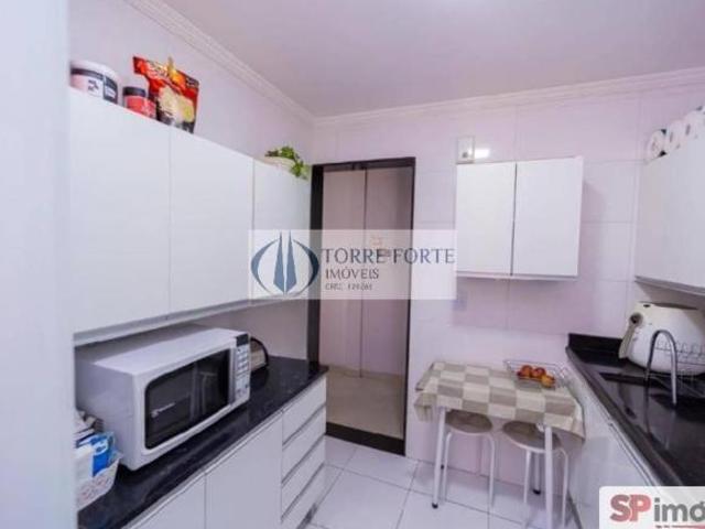 Apartamento com 2 dormitorios 1 vaga de garagem no Jardim da Penha