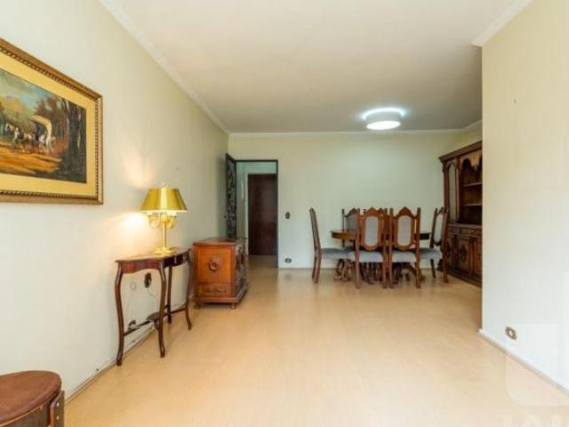 Apartamento com 2 Dormitórios 1 Vaga em Consolação