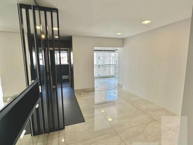 Apartamento com 2 Dormitórios 1 Vaga em Barra Funda