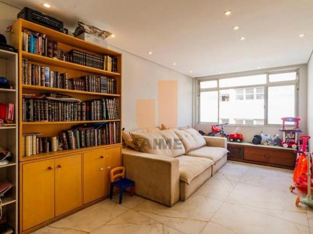 Apartamento com 2 Dormitórios 1 Vaga em Sanra Cecília
