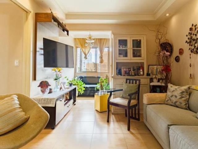 Apartamento com 2 Dormitórios 1 Vaga em Perdizes