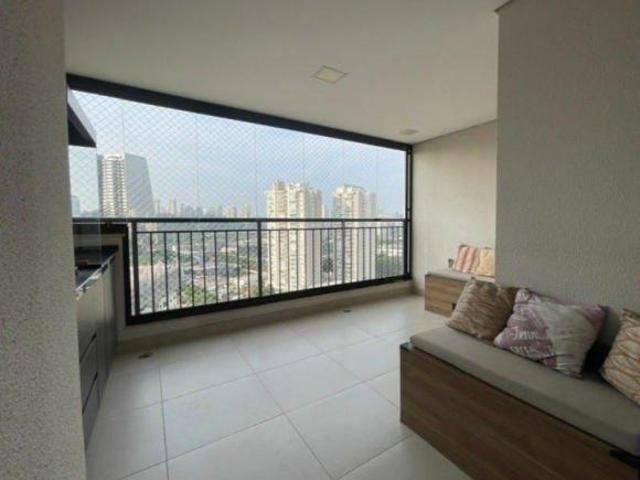 Apartamento com 2 dormitórios 2 vagas a venda em Santo Amaro
