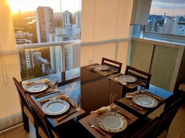 Apartamento com 2 dormitórios 2 vagas a venda em Pinheiros