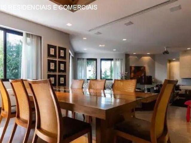 Apartamento com 2 dormitórios 2 vagas a venda no Panamby