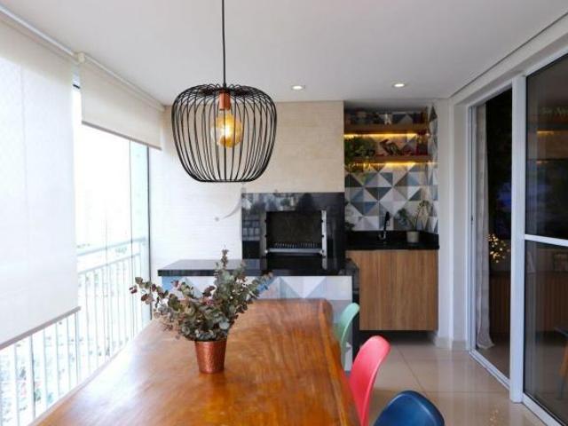 Apartamento com 2 dormitórios, 2 vagas e lazer de clube!