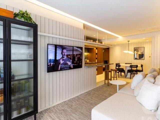 Apartamento com 2 Dormitórios 2 Vagas em Higienópolis
