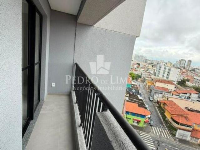 Apartamento com 2 Dormitórios, Varanda, 1 vaga livre e Lazer Completo na Penha