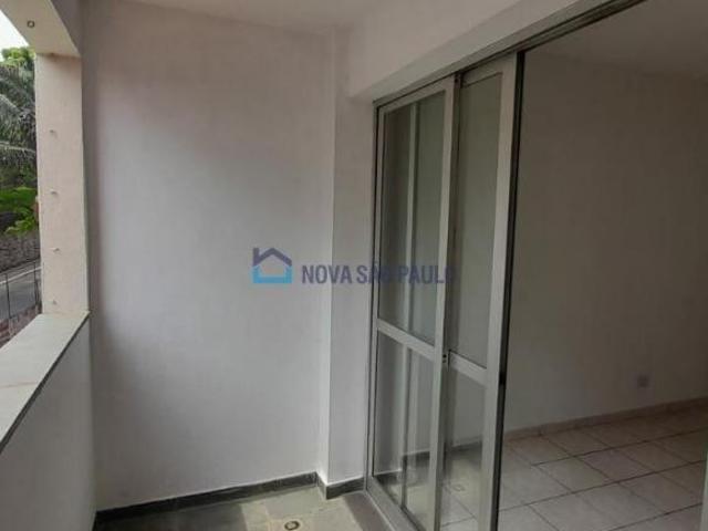 Apartamento com 2 dormitórios a venda na Jabaquara
