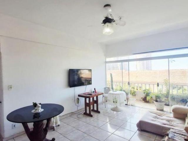 Apartamento com 2 dormitórios, à venda na Ponta da Praia