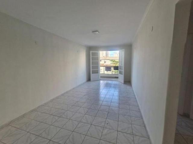 Apartamento com 2 dormitórios À VENDA, na Ponta da Praia