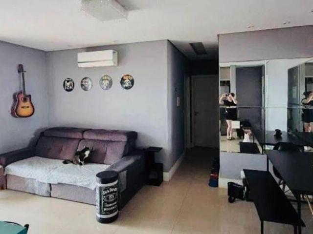 Apartamento com 2 dormitórios à venda na Vila Mathias!
