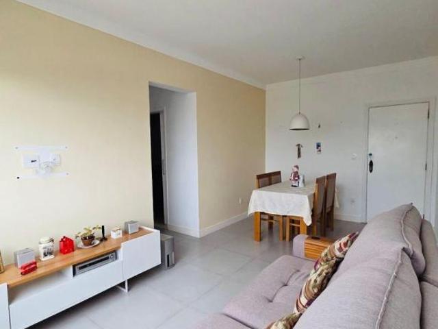 Apartamento com 2 dormitórios à venda no Marapé!
