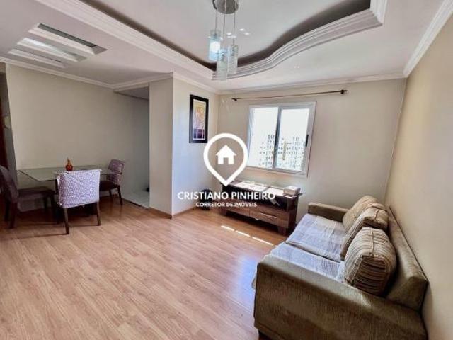 Apartamento com 2 dormitórios à venda no bairro Vila Vista Alegre em Cachoeirinha/RS