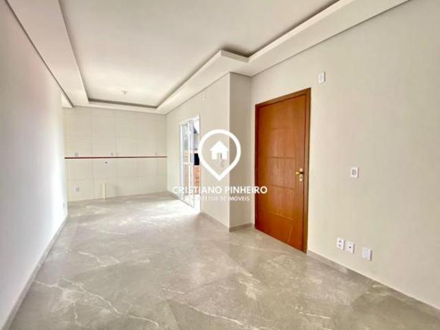 Apartamento com 2 dormitórios á venda no bairro Fátima em Cachoeirinha/RS