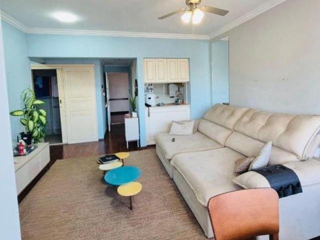 Apartamento com 2 dormitórios à venda no Gonzaga!