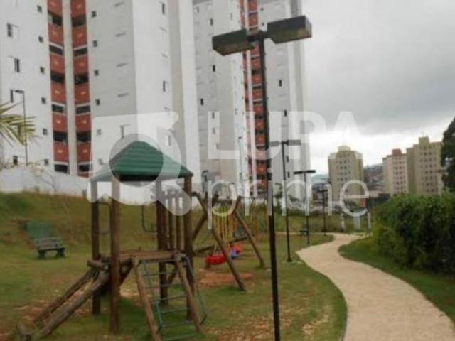 Apartamento com 2 dormitórios á venda no Horto Florestal