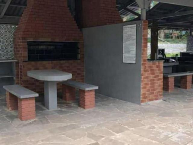 Apartamento com 2 dormitórios à venda, Camaquã, Porto Alegre