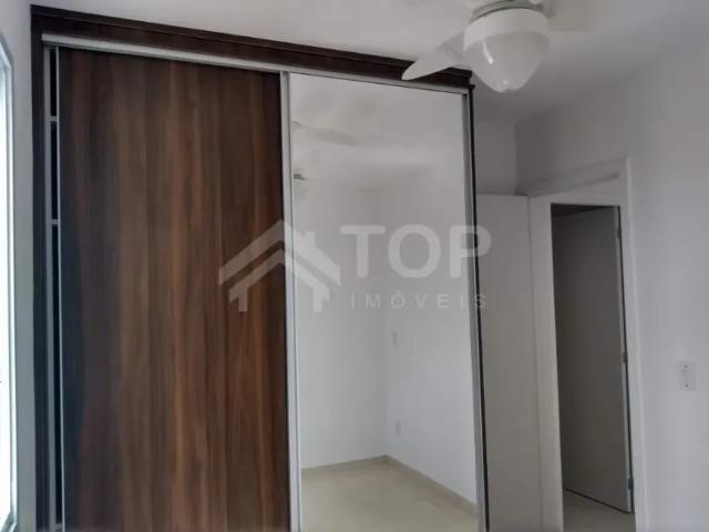 Apartamento com 2 Dormitórios a Venda em Condomínio fechado com Portaria 24 horas, apartamento com m