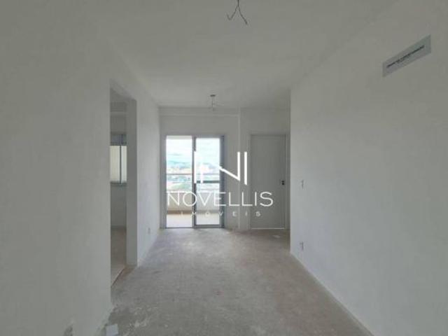 Apartamento com 2 dormitórios à venda, 64 m² Villa Branca Jacareí/SP