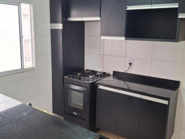 Apartamento com 2 dormitórios à venda, por R$ 196.000 Vila Lavapés Botucatu/SP