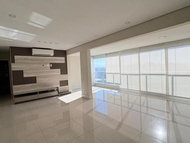 Apartamento com 2 dormitórios à VENDA por R$ 1.300.000