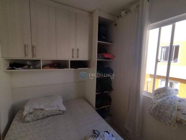 Apartamento com 2 dormitórios à venda por R$ 200.000,00 Santa Felicidade Curitiba/PR