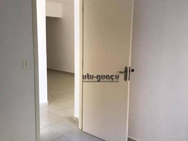 Apartamento com 2 dormitórios à venda por R$ 330.000,00 Condomínio Residencial Domingos Fernandes