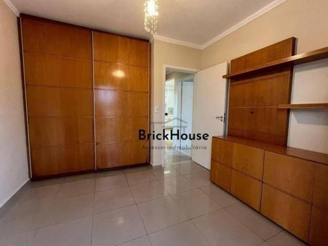Apartamento com 2 dormitórios à venda por R$ 480.000,00 Jardim Tanzi São Roque/SP