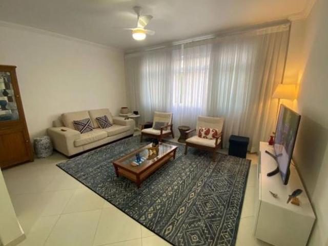 Apartamento com 2 dormitórios à venda por R$ 400.000,00 Pitangueiras Guarujá/SP