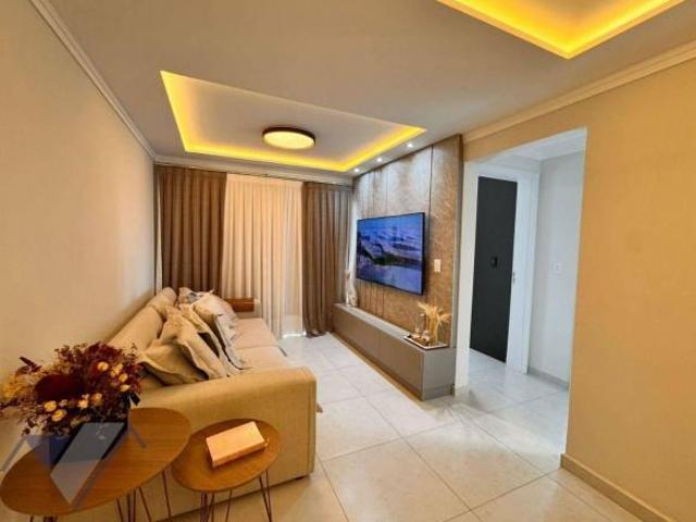 Apartamento com 2 dormitórios à venda por R$ 550.000,00 Centro Cascavel/PR