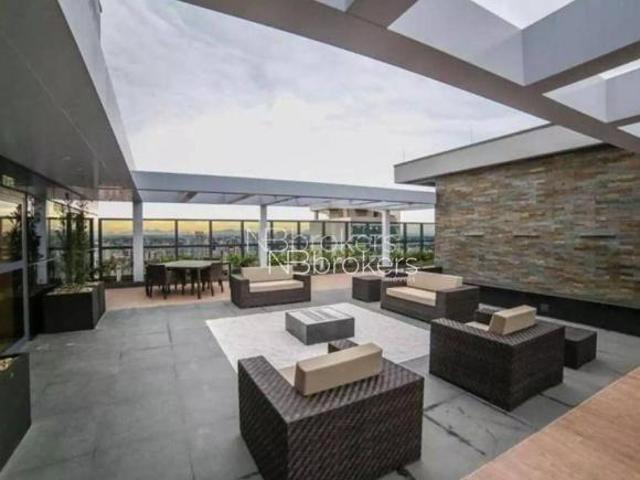 Apartamento com 2 dormitórios à venda por R$ 850.000,00 Centro Curitiba/PR