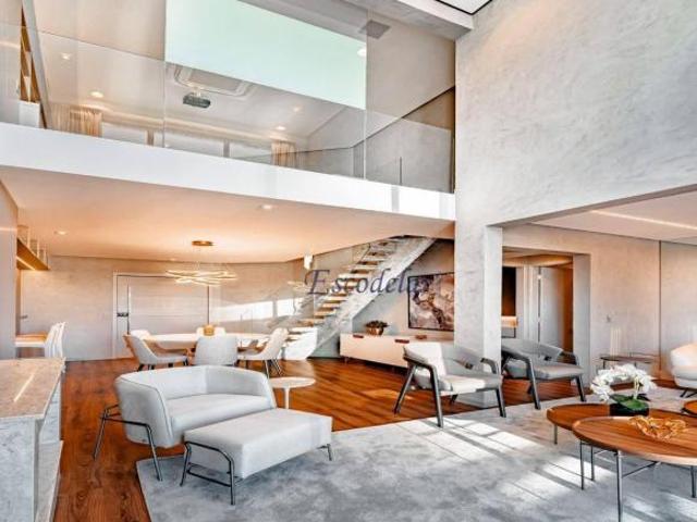Apartamento com 2 dormitórios à venda, 165 m² por R$ 4.220.000,00 Brooklin São Paulo/SP
