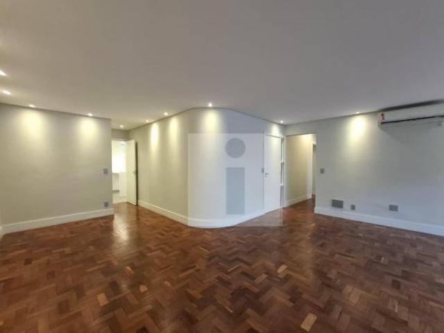 Apartamento com 2 dormitórios à venda, 170 m² por R$ 1.300.000 Centro Campinas/SP