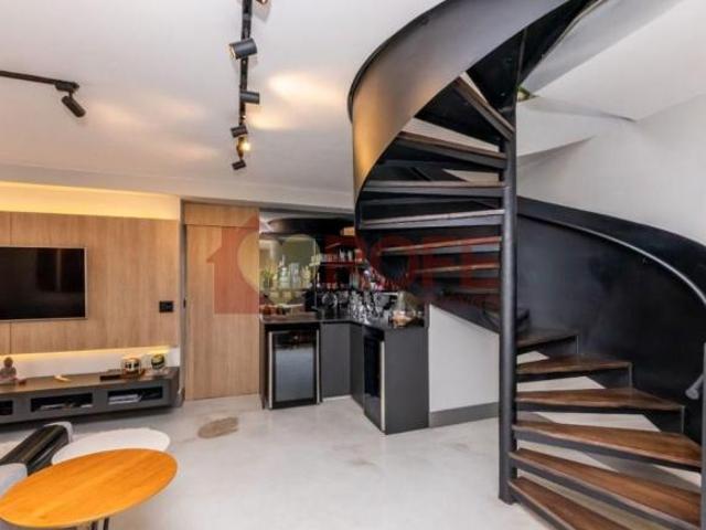 Apartamento com 2 dormitórios à venda, 195 m² por R$ 2.790.000,00 Moema São Paulo/SP