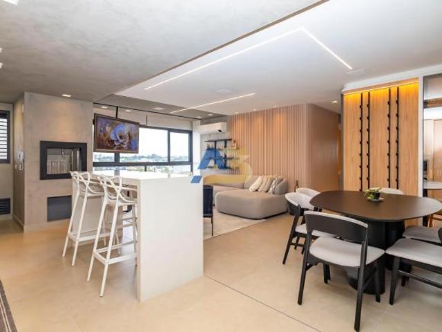 Apartamento com 2 dormitórios à venda, 100 m² por R$ 1.350.000,00 Boa Vista Curitiba/PR