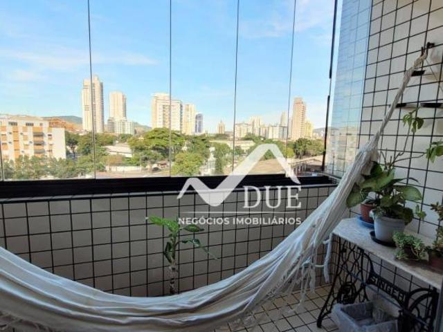 Apartamento com 2 dormitórios à venda, 102 m² por R$ 480.000,00 Ponta da Praia Santos/SP