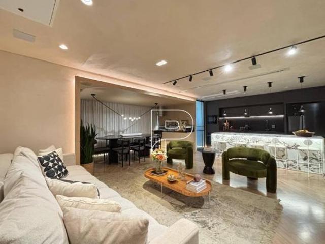Apartamento com 2 dormitórios à venda, 108 m² por R$ 1.850.000,00 Vila Monumento São Paulo/SP