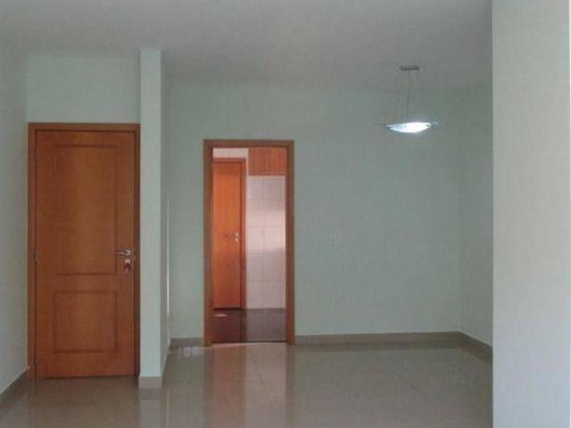 Apartamento com 2 dormitórios à venda, 113 m² por R$ 1.500.000 Edifício Resort Tamboré Alphavill
