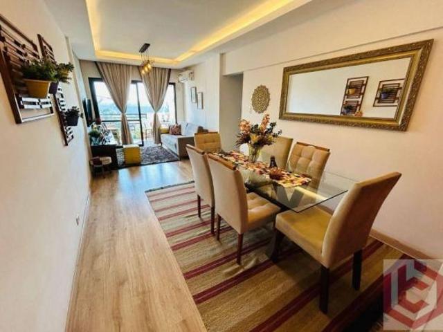 Apartamento com 2 dormitórios à venda, 110 m² por R$ 699.000,00 Ponta da Praia Santos/SP