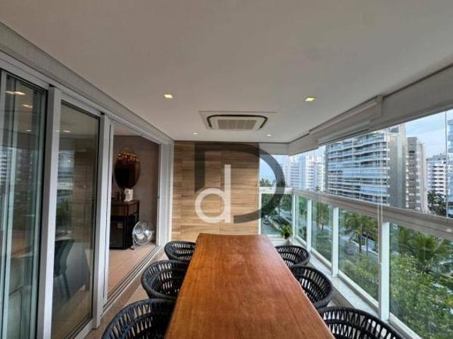 Apartamento com 2 dormitórios à venda, 112 m² por R$ 3.750.000,00 Riviera de São Lourenço Bertio