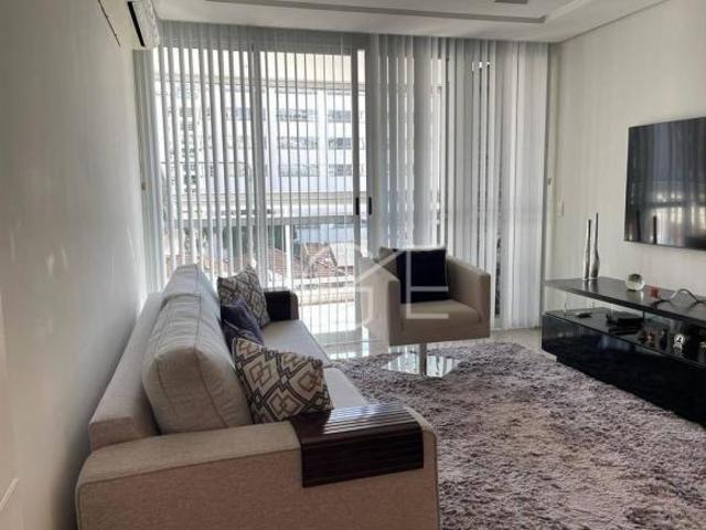 Apartamento com 2 dormitórios à venda, 115 m² por R$ 1.400.000,00 Pompéia Santos/SP