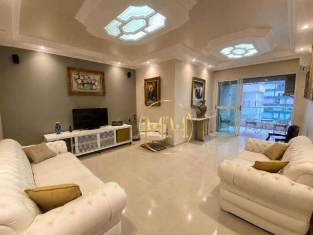 Apartamento com 2 dormitórios à venda, 118 m² por R$ 1.380.000,00 Embaré Santos/SP
