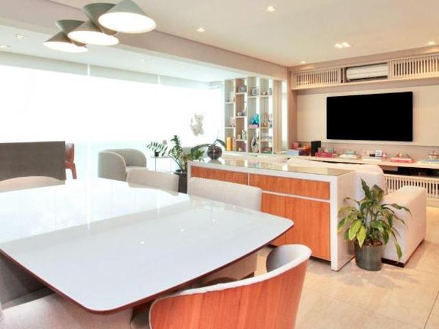 Apartamento com 2 dormitórios à venda, 120 m² por R$ 2.060.000,00 Vila Romana São Paulo/SP