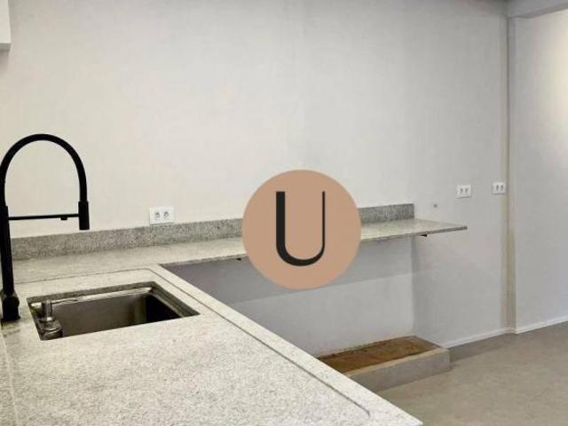 Apartamento com 2 dormitórios à venda, 120 m² por R$ 2.100.000,00 Itaim Bibi São Paulo/SP