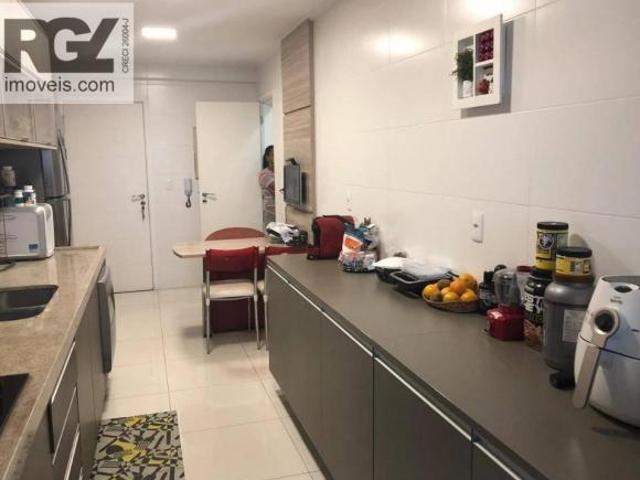 Apartamento com 2 dormitórios à venda, 127 m² por R$ 2.100.000,00 Aparecida Santos/SP