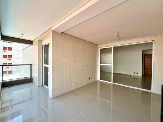 Apartamento com 2 dormitórios à venda, 128 m² por R$ 1.600.000,00 Boqueirão Santos/SP
